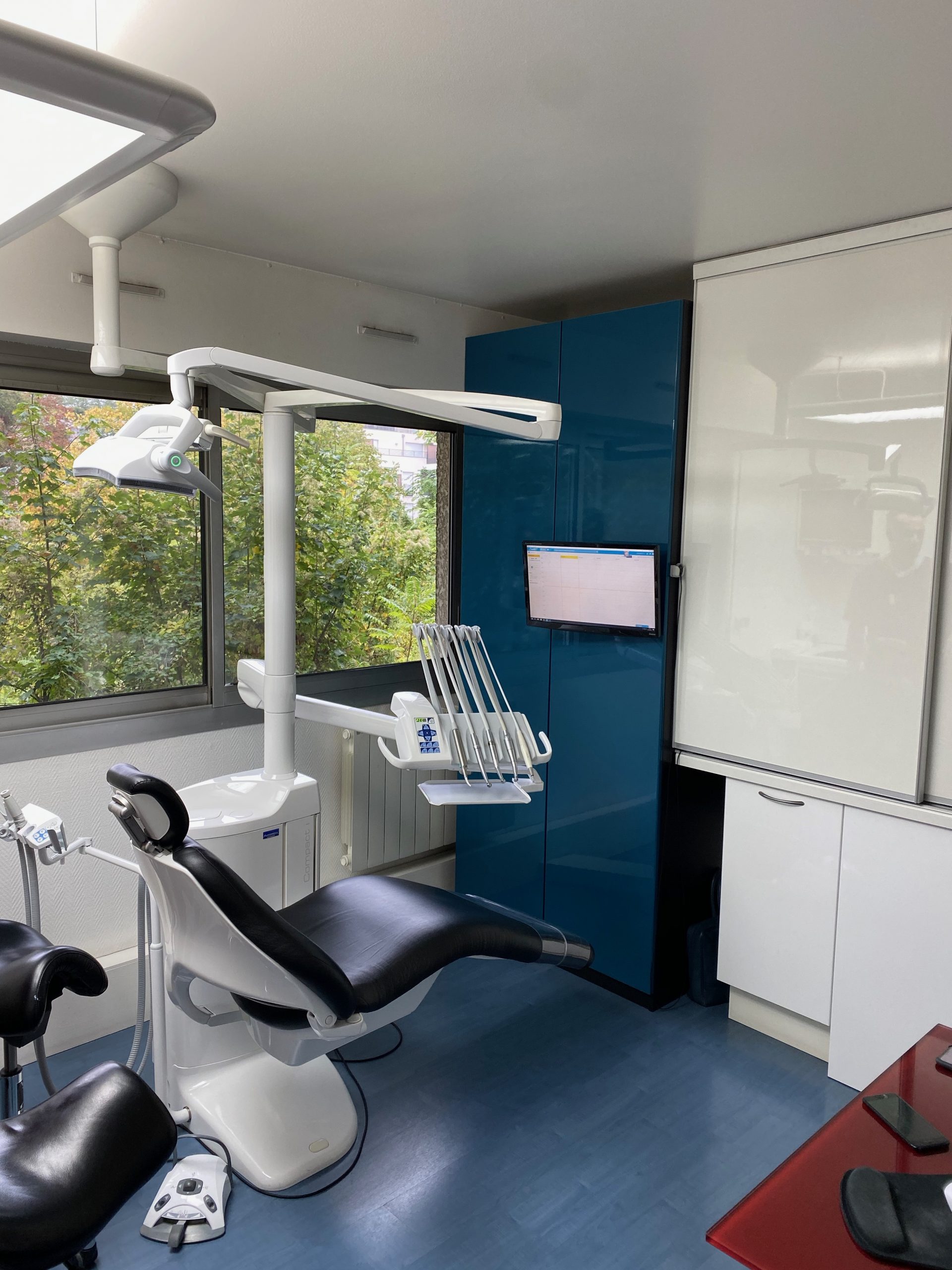 Dr Alain AMSELLEM - Chirurgien-dentiste - MyEstheticAdvisor